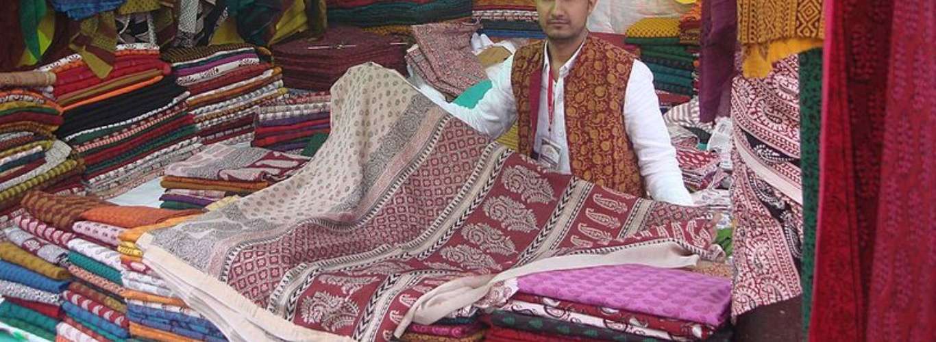 The Heritage Weave Of Maheshwar And The Prints Of Bagh | MP Tourism